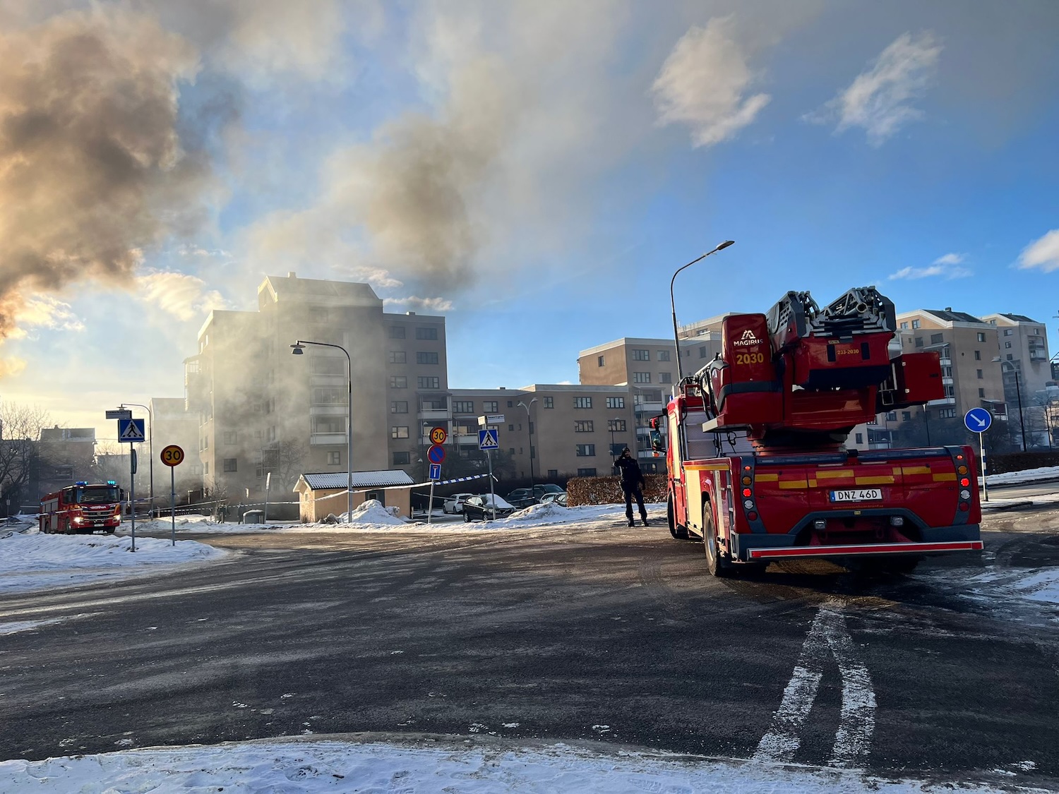 Kvinna frikäns efter brand i Kista - Nyhetsbyrån Järva